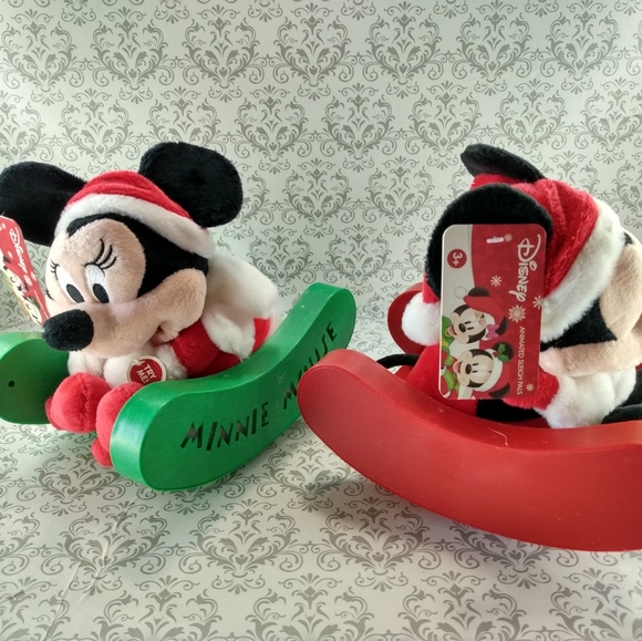 Disney | Holiday | Mickey And Minnie Mouse Sleigh Pals | Poshmark